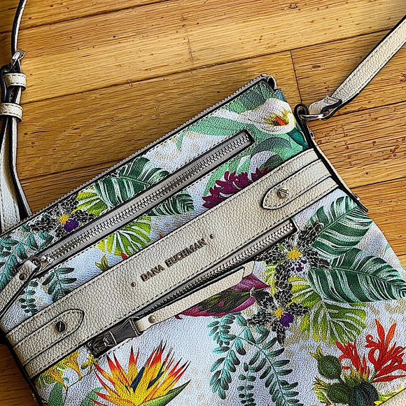 Dana Buchman | Bags | Dana Buchman Crossbody Bag | Poshmark